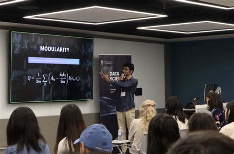 Dsi Welcomes Undergraduate Scholars To The Summer Undergraduate Data