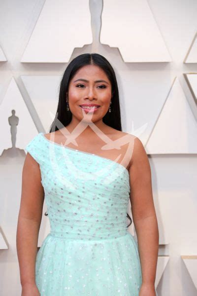 Mezcalent Yalitza Aparicio En Los Oscars