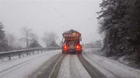 ინტენსიური თოვის გამო გზებზე შეზღუდვები დაწესდა Netgazeti • საავტომობილო გზების დეპარტამენტი