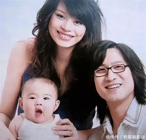 汪峰大女儿近照引热议，浓妆艳抹穿着性感火辣，网友直呼认不出 360娱乐，你开心就好