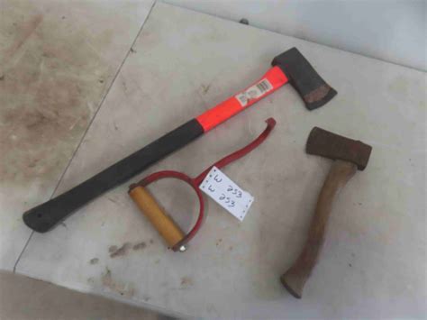 Fiberglass Handled Axe Hatchet Bale Hook