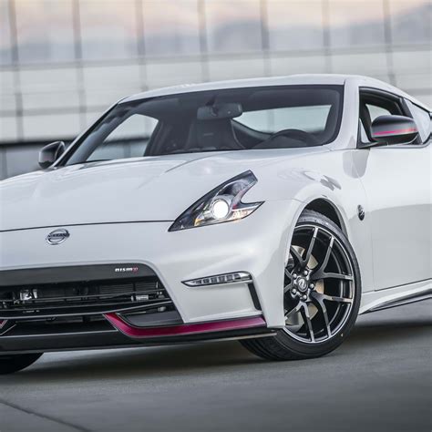 Nissan 350z Vs 370z 5 Key Ways Nissan Improved Its Legendary Sports