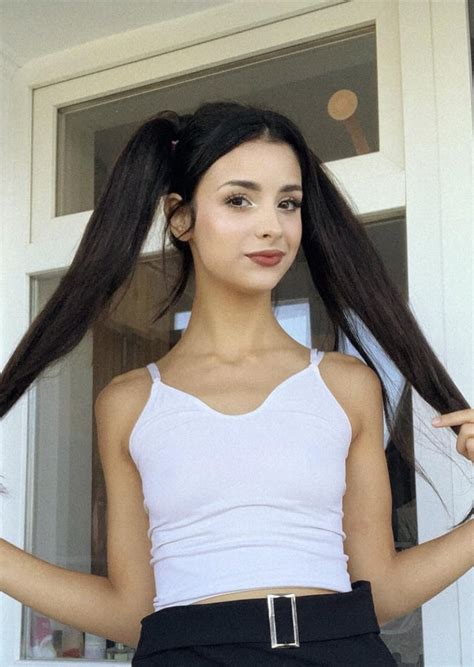 Im Barely Legal Babe With A Really Cute Face And A Small Waist R