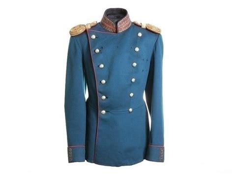 Épinglé sur clothes
