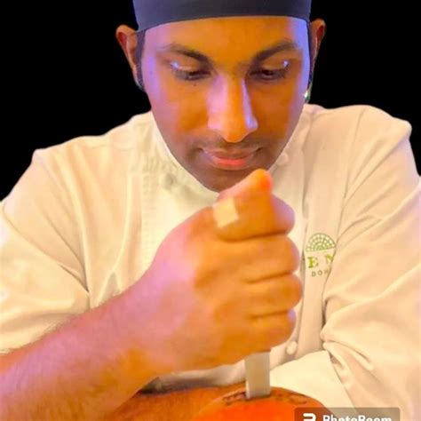 Jobins Thomas Jochefjobi • Threads Say More