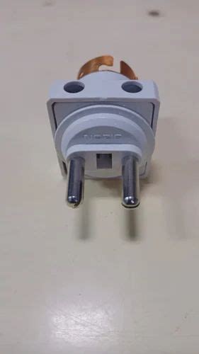 Electric 2 Pin Holder At Best Price In Mumbai By Aastha Electricals