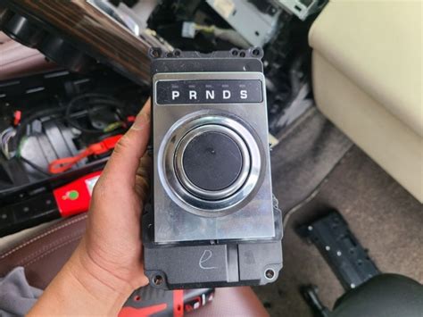 랜드로버 레인지로버 보그 재규어 기어봉 조그다이얼 기어 고장 기어 고정 안움직임 시동 안걸림 수리 네이버 블로그