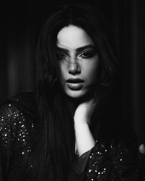 Stunning Hot Photos Of Harnaaz Sandhu Miss Universe ZestVine