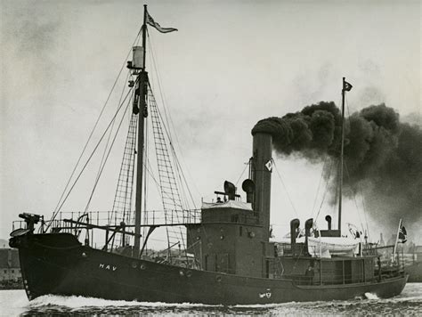 Hav Whale Catcher Float A Boat