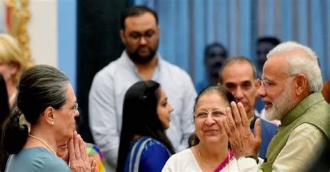 सोनिया गांधी का बर्थडे आज प्रधानमंत्री मोदी समेत इन नेताओं ने दी