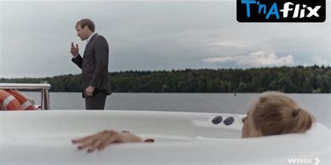 Olga Ozollapinya Breasts Scene In Ya Znayu Kto Tebya Ubil