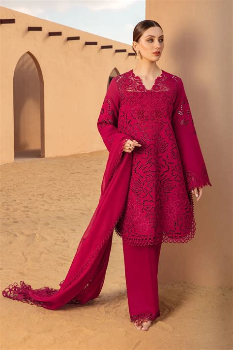 Rameen Larobefestive