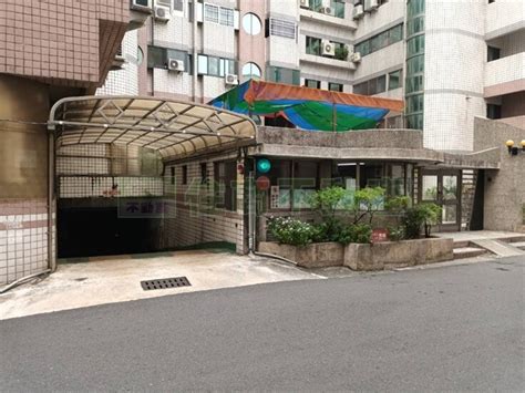台南市東區崇德二十一街華廈東區崇德商圈旁三房華廈 房屋出售 樂屋網