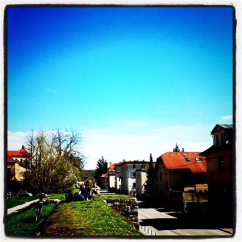 Comparing Clojure And Nodejs For Speed Rclojure