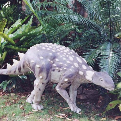 Minmi Dinosaur Australian Ankylosaur Sculpture And Statue