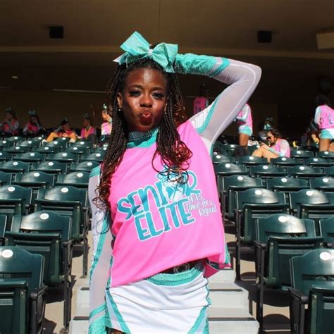 Aaliyah Brown Aaliyahb09 • Instagram Photos And Videos
