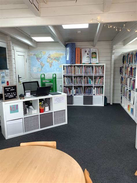 Woods Loke Primary School The Woods Loke Library