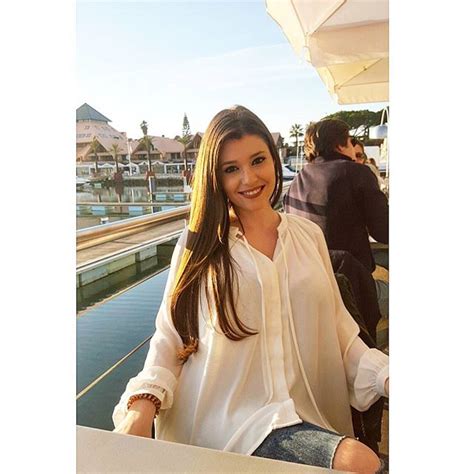 Carolina Neto Pictures