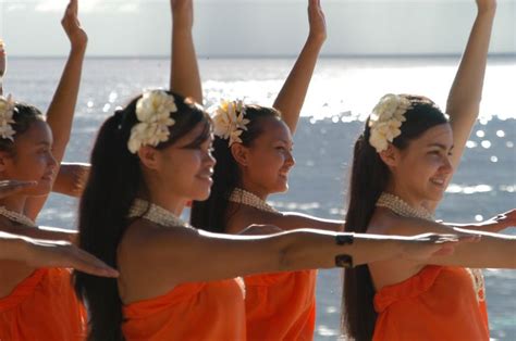 Chamorro Dancers Guam Mariana Islands Island Life