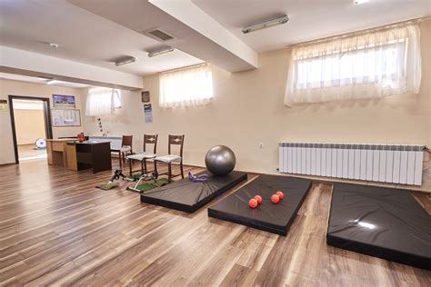 НОВА ГОДИНА В БХ БОЖУР 4 Fb ХАСКОВСКИ МИНЕРАЛНИ БАНИ Профилактика рехабилитация и отдих ЕАД