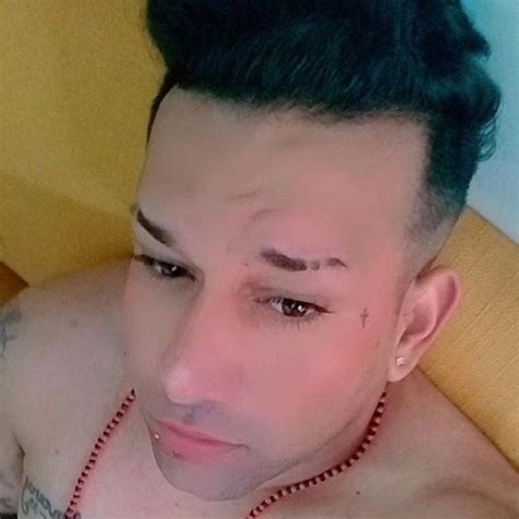 Chulito Chulito247 Snapchat Stories Spotlight And Lenses