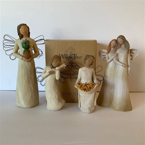 Lot 83 D Willow Tree Figures Thinking Of You Welcoming Angel