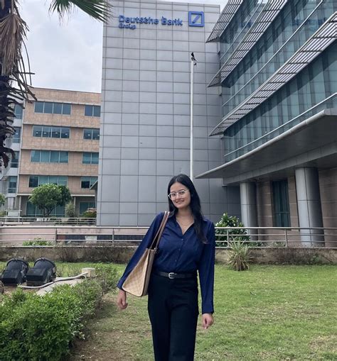 shivi soni on linkedin newbeginnings deutschebank tradeanalyst listedderivatives…