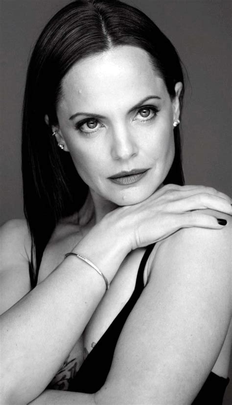 Mena Suvari Nude Pics Scenes And Porn Scandal Planet