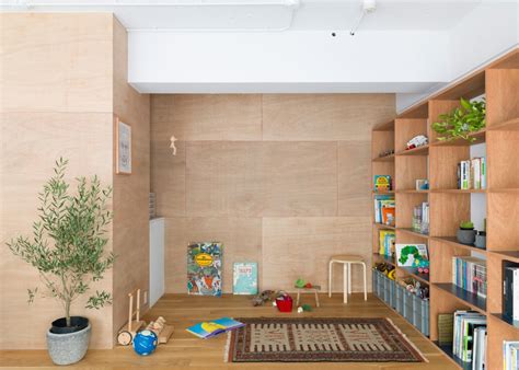 Domino Architects Divides J House With Wooden Partitions