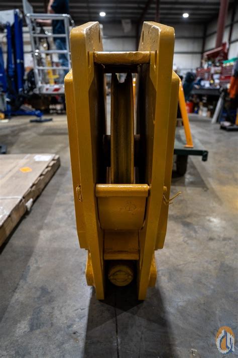 Other 32 Ust Hook Block Hook Block Crane Part For Sale In Syracuse New York Crane Network