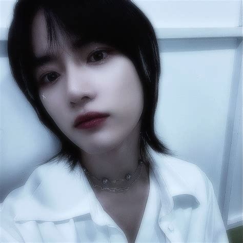 Pin By Lifexlover On •blurry Icons ♡ Blurry Pictures Txt Blurry