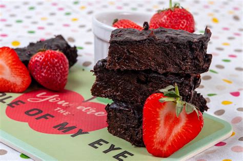 Лесна рецепта за здравословно брауни с банан и фъстъчено масло Най лесната рецепта за брауни