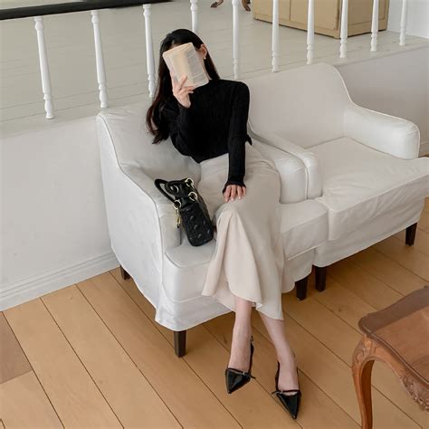 달리호텔 밀로 새틴 세미 머메이드 롱 스커트 하객룩