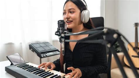 Be Your Female Gospel Singer Worship Edm Pop Soulful Singer As A