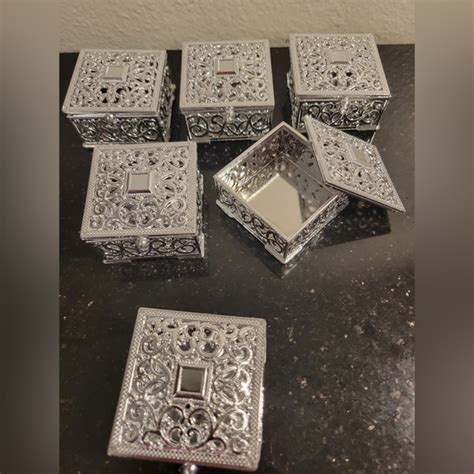 Party Supplies 4 Pcs Candy Boxes Plastic Wedding Favor Boxes Candy