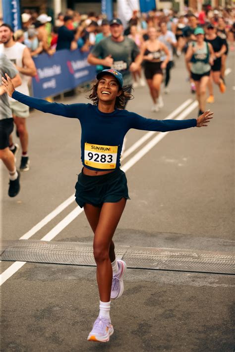 Flying Finish Running Motivation Cute Running Outfit Running Clothes