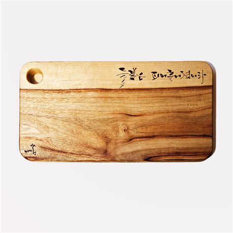 우드버닝 캄포원목식도마 우드버닝 원목도마 빵도마 캄포도마 원목플레이트 손잡이원목도마 캄포빵도마 각인도마 캄포나무도마 원목각인도마 도마선물 한글굿즈