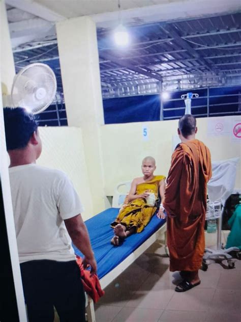 ព្រះសង្ឃ ១ អង្គដុត សំរាម ធ្វើឱ្យឆេះ រាល ប៉ះ គ្រា