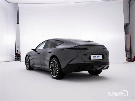 الإطلاق الرسمي لسيارة Avatr 12 في السوق الصينية شبكة السيارات الصينية