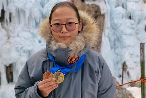 Aist 🧗‍♀️ Ж Амина дэлхийн аварга боллоо 🇲🇳🥇 АНУ д болсон 2025 оны мөсөнд авиралтын