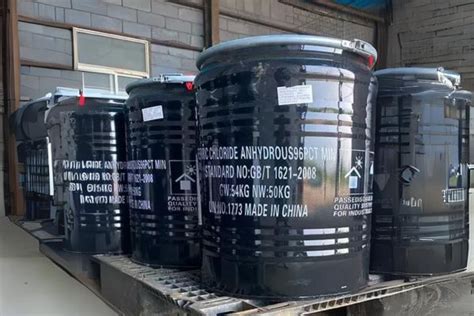 Ferric Chloride Anhydrous96pct Fecl3 China Giá Cạnh Tranh
