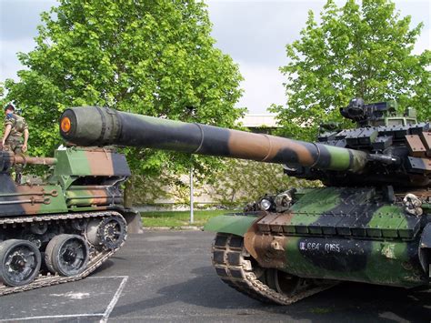 Amx 30 B2 Brennus Walk Around Page 3