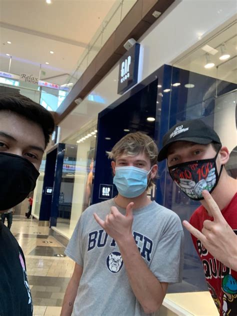 Nathalie Boet X Hamster R Holup