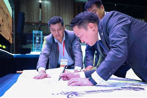 “Шинэ Хархорум” хотын бүтээн байгуулалтыг дэмжих ажлын хэсгийг байгуулжээ