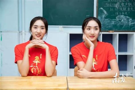 花游“四冠王”王柳懿王芊懿：十七年游上世界舞台深圳24小时深新闻奥一网
