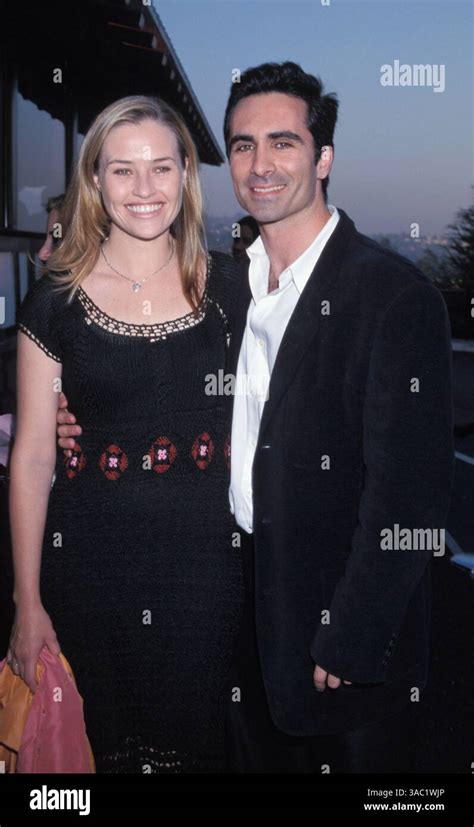 Jul 21 2000 Pasadena Ca Usa Shannon Kenny With Her Fiancee Actor