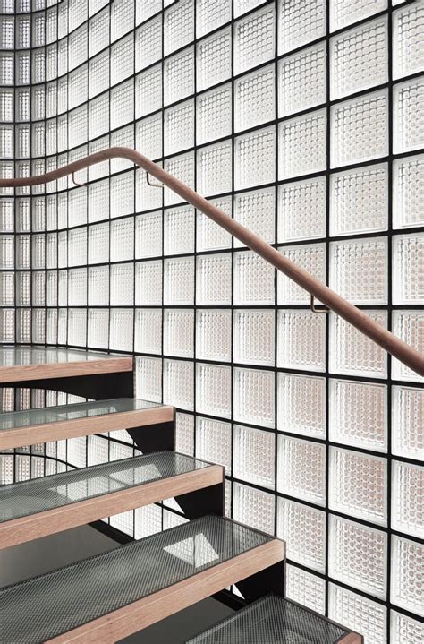 Using Glass Blocks In Architecture At Tracy Macias Blog
