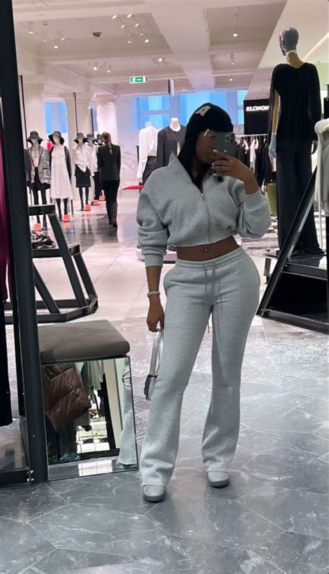 Pin Van Tyla💖 Op Fits Kleding Stijlen Stijlvolle Kleding Outfit Ideeën