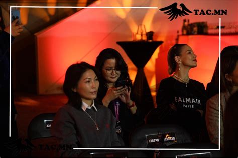 “suits” олон ангит кино нээлтээ хийлээ ТАС МН