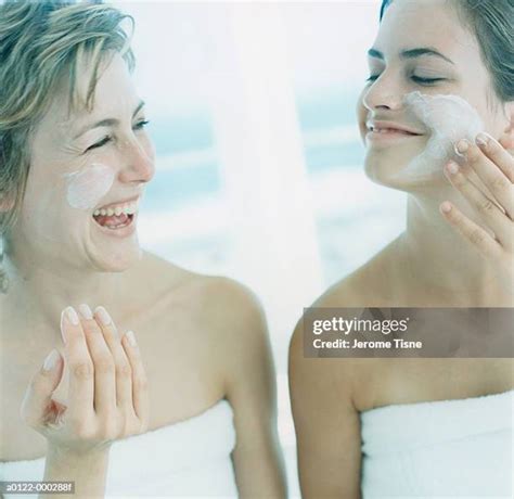 Older Woman Facial Photos And Premium High Res Pictures Getty Images